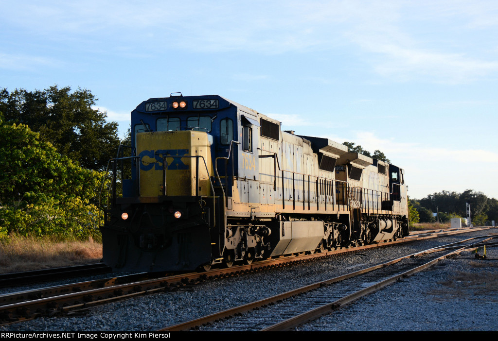 CSX 7634 X786